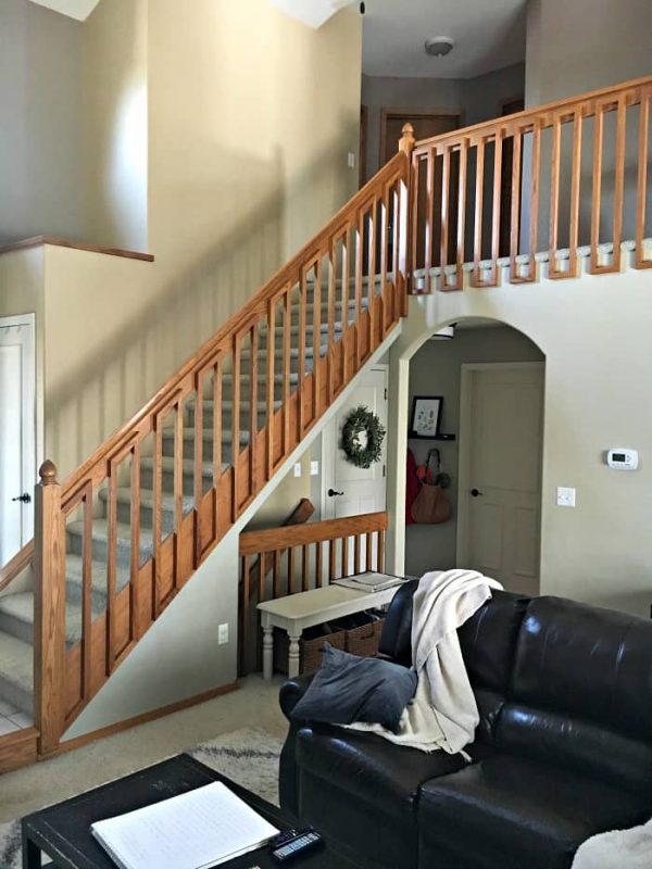 The Easiest Way To Paint Tall Walls - Inspiration For Moms
